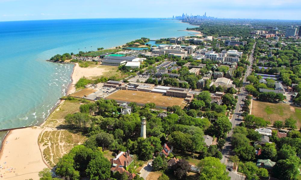 Evanston, Illinois - Great College Deals